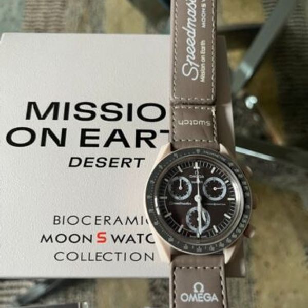OMEGA Speedmaster Champagne Men's Watch - SO33T100 | WatchCharts ...