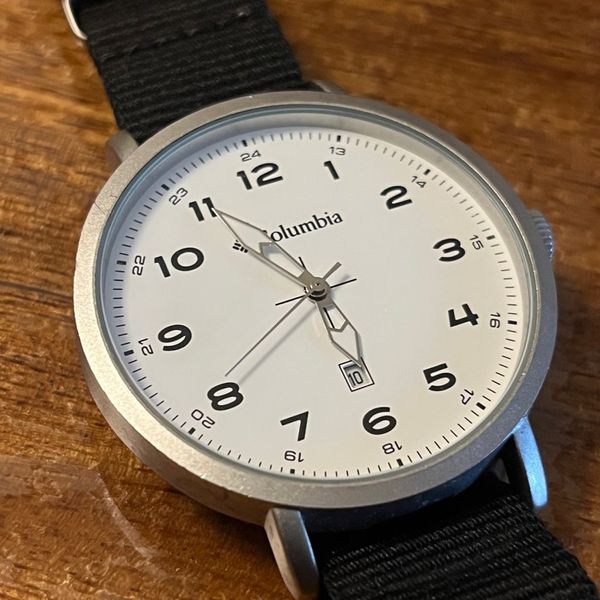 Colombia Watch CA023 | WatchCharts Marketplace