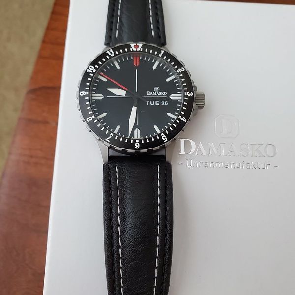 Damasko DA44 1-11 Bezel Excellent, like new Condition | WatchCharts Marketplace