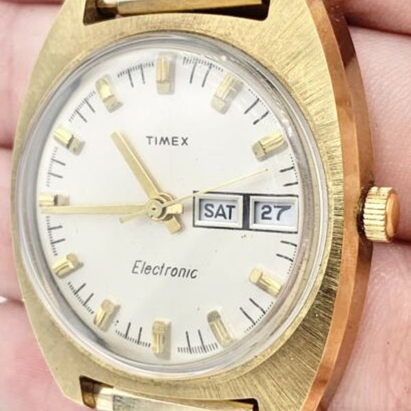 Mint Timex Day-Date Electronic Watch | WatchCharts