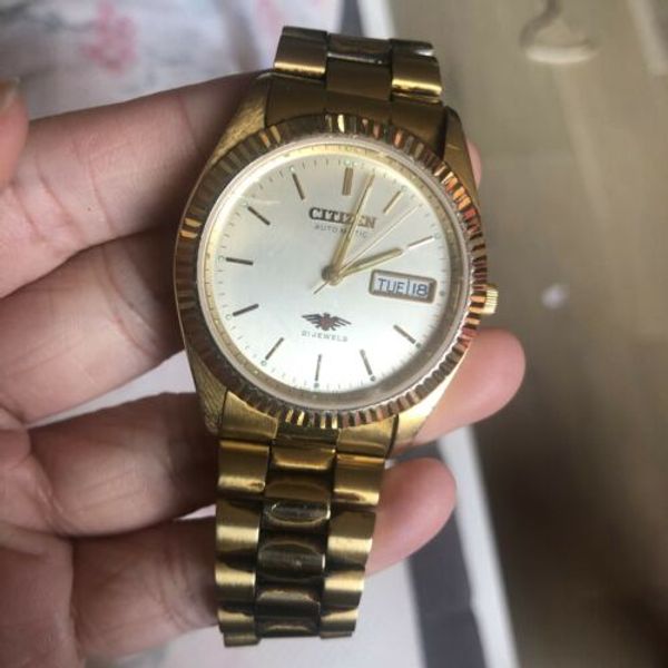 Citizen 21 Jewels Automatic Mens Watch With Day And Date 8200-R02092 RC | WatchCharts Marketplace