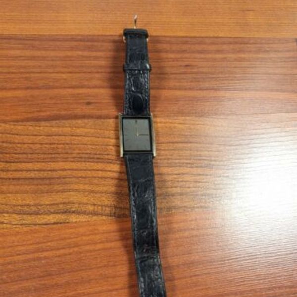 Vintage Seiko Lassale Mens Watch Black and Gold Slim Square Face ...