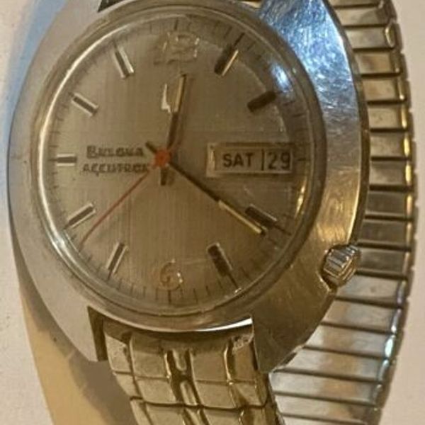 Bulova Accutron Vintage Mens Quartz Watch F501586 N3 | WatchCharts ...