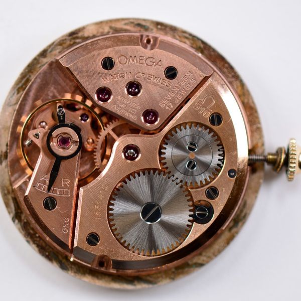 OMEGA WRIST WATCH MOVEMENT & DIAL CALIBER 510 | WatchCharts Marketplace