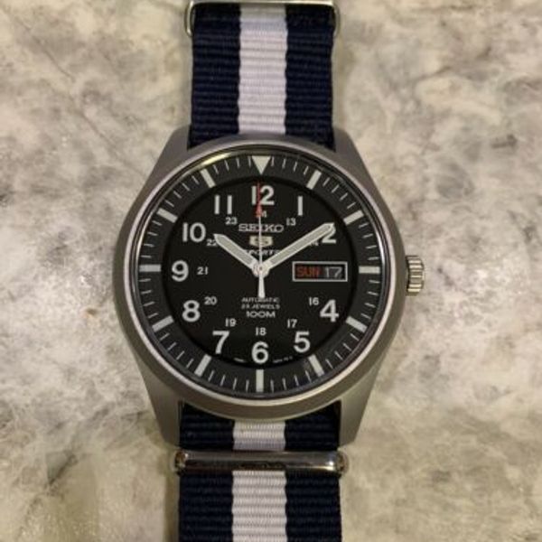 Seiko 5 Sports Men's Black Watch - SNZG15 | WatchCharts