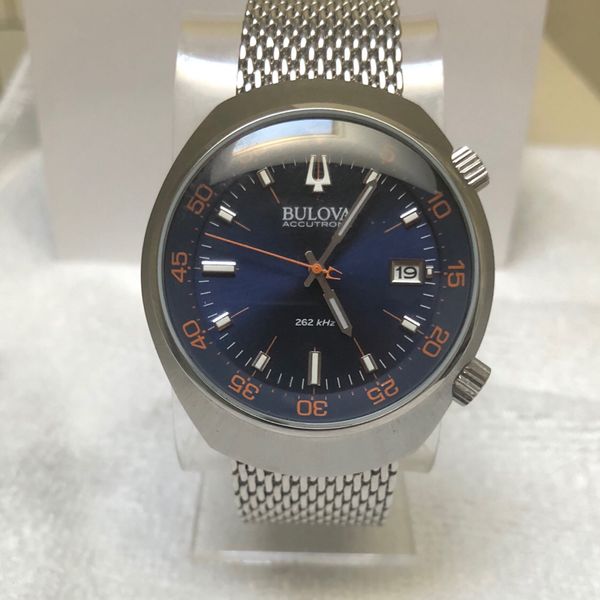 FS: Bulova Accutron II Lobster Purple dial/mesh bracelet. | WatchCharts