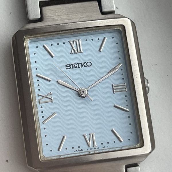 Seiko Tank Mens ULTRA RARE Mens Light Blue Vintage Dress Watch Silver ...