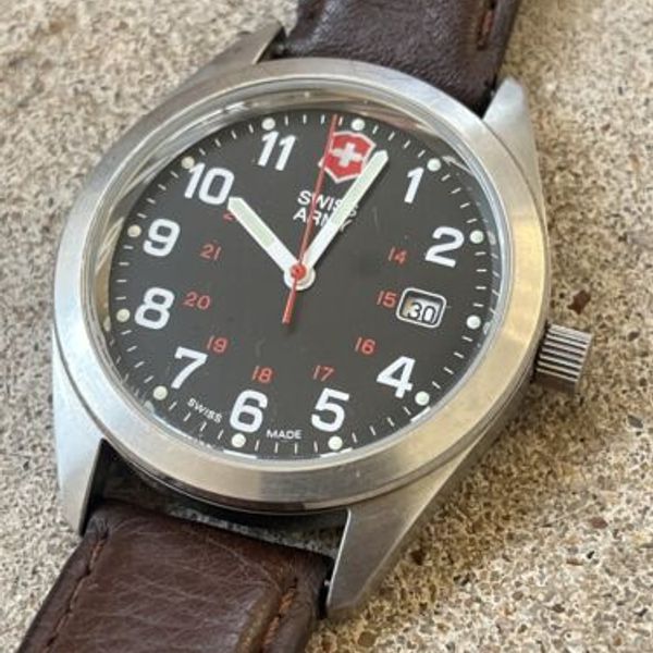 Victorinox, Menâ s 40mm, 241083 Garrison Military Swiss Army Watch ...