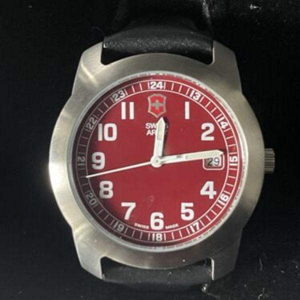 Victorinox Swiss Army Men's Quartz Watch (Red Face) Black Leather Strap ...