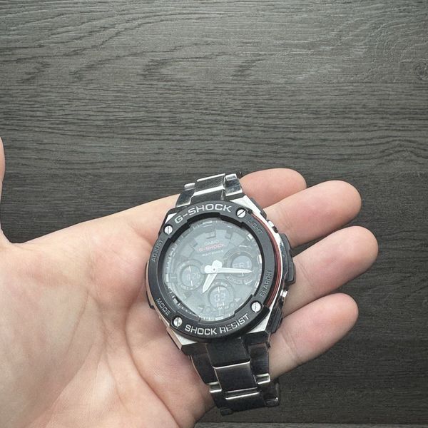 Casio G Shock GST-W100G Solar Multi Band 6 Watch Black On Black ...