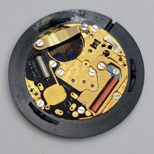 Movement 100-696 With Dial and Hands 4 Movado Museum 87.41.876V70 Not ...