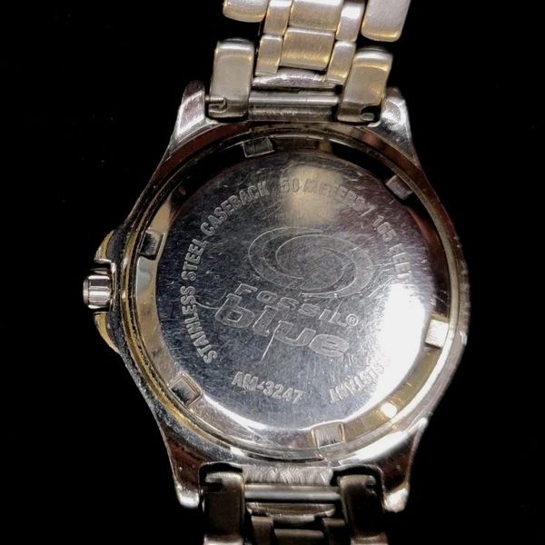 Fossil Blue AM-3247 Silver Tone Quartz Women's Watch SCRATCHS ON LENS ...