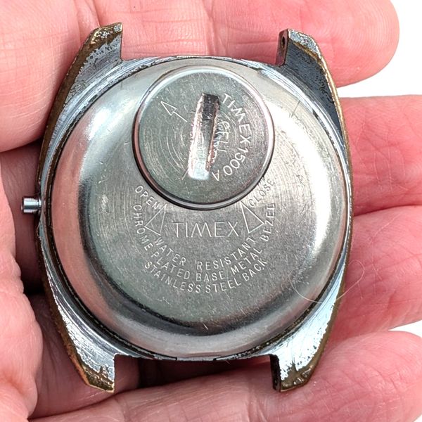 Vintage TIMEX Q Quartz Day Date Calendar Men's 37mm Watch Movement ...