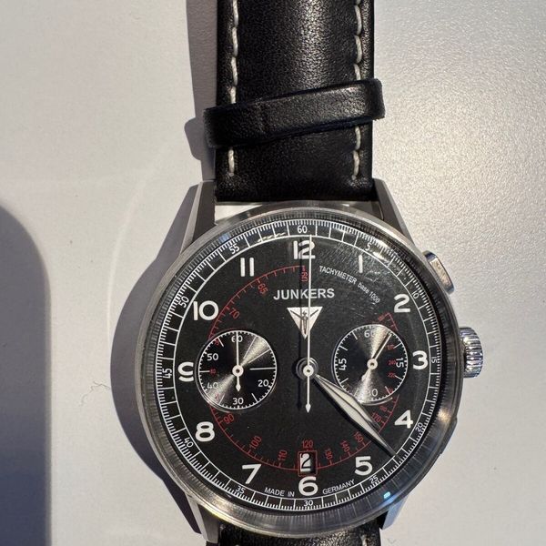 Men's Junkers Tachymeter Base 1000 G38 00879/GR Watch | WatchCharts ...