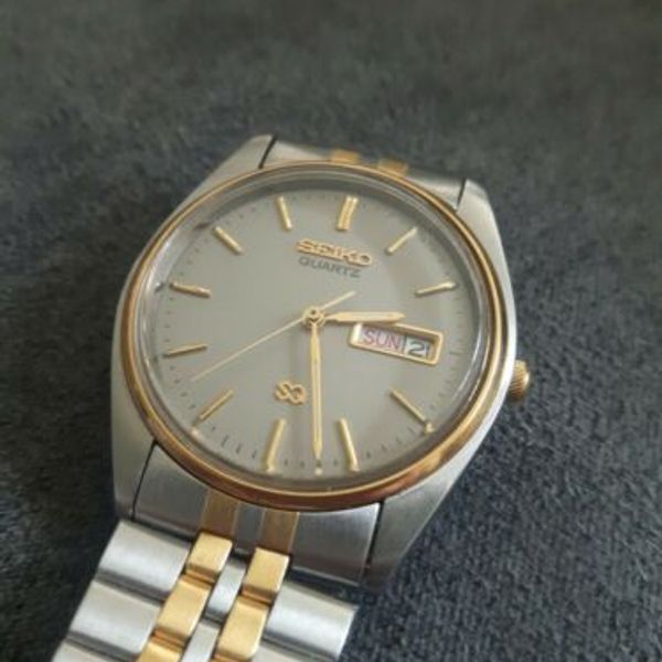 Vintage Seiko Quartz SQ 5Y23-6020, Day Date Display Men's Slim Line Watch. | WatchCharts Marketplace