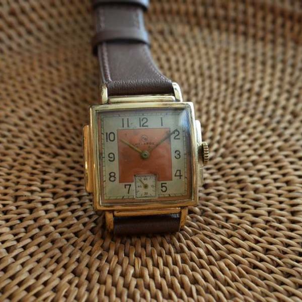 SOLD: Vintage Helbros Manual Wind Square Case | WatchCharts