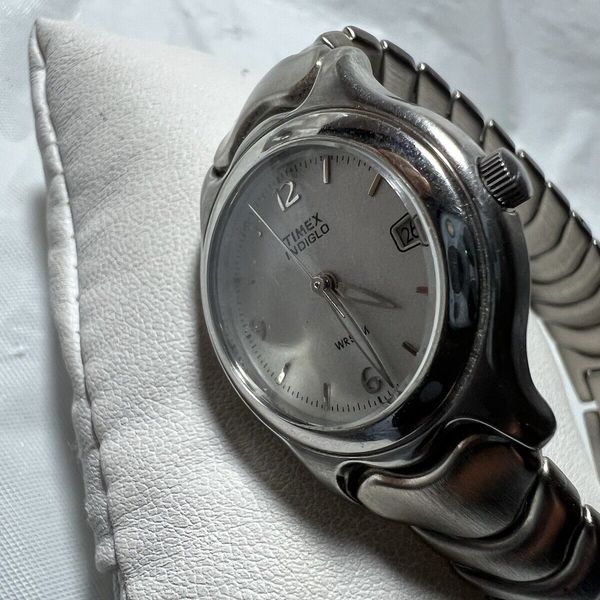 Timex Indiglo WR50M,date, stainless steel,H2,V/clean,27mm Case, ladies ...