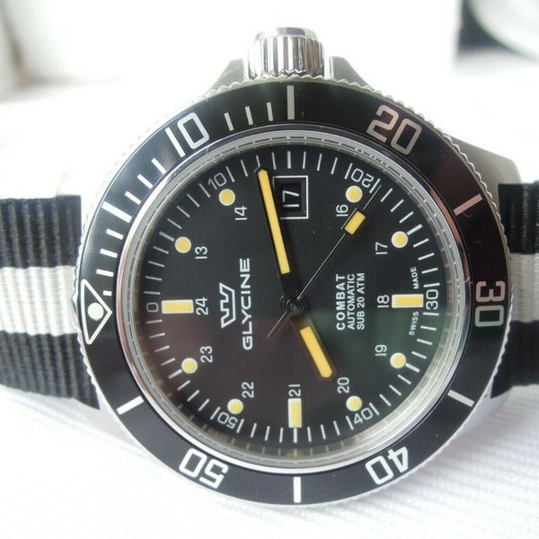 Glycine Combat Sub Automatic Diver Watch - GL0083 , 3 Weeks old ...