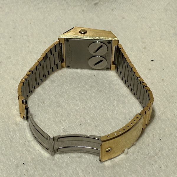 VINTAGE BULOVA MODEL N7 LED WATCH WITH BULOVA PRESENTATION CASE ...