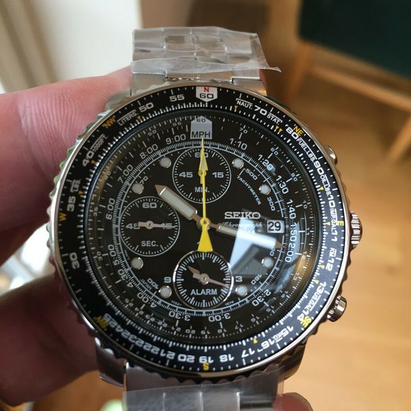 SEIKO SNA411P1 Flightmaster Quartz Chronograph 200m Flighty ...