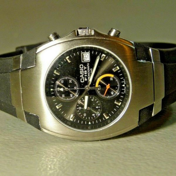 MENS CASIO FIST BLACK FACE MMW 220 CHRONOGRAPH ANALOG WATCH 2328 MOVT ...