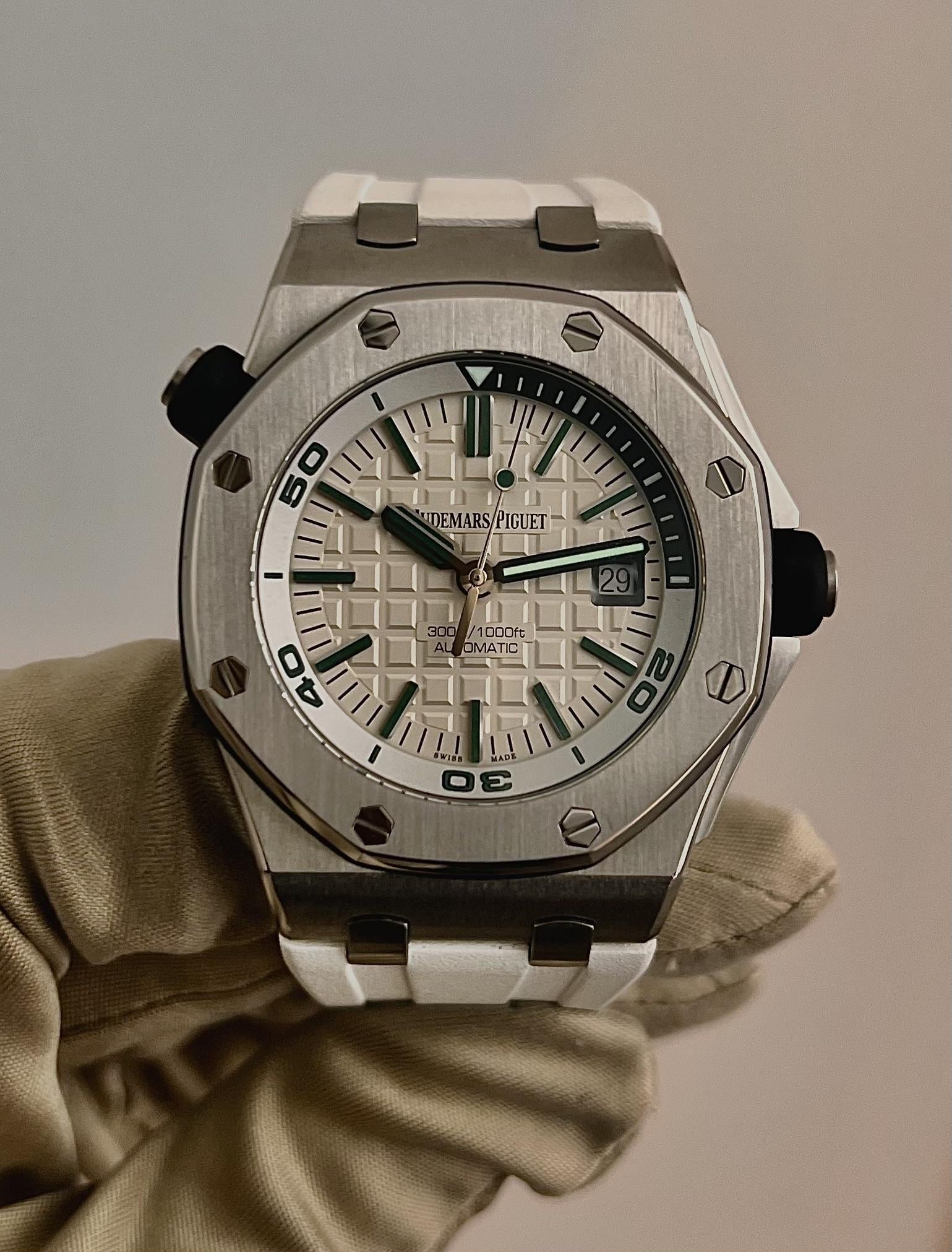 [WTS] Audemars Piguet Royal Oak Offshore Diver 15710ST 42mm White Dial ...