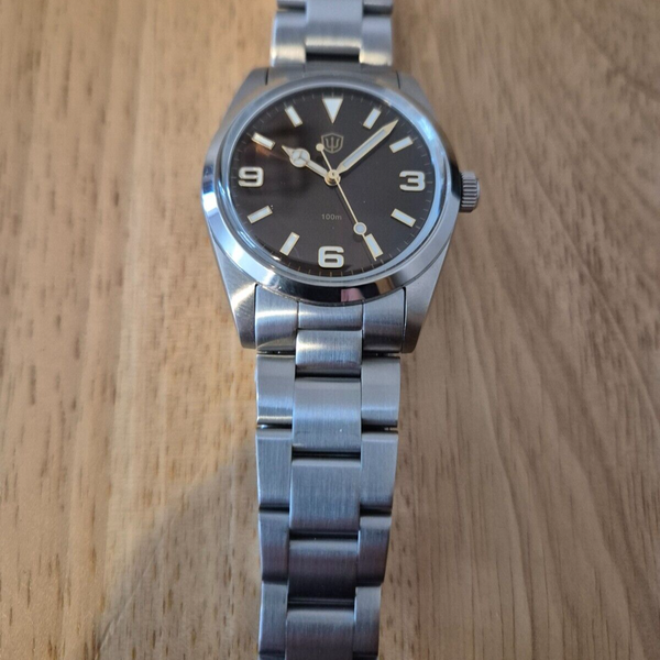 Watchdives WD1016 Quartz Watch Seiko VH31 Movement | WatchCharts ...