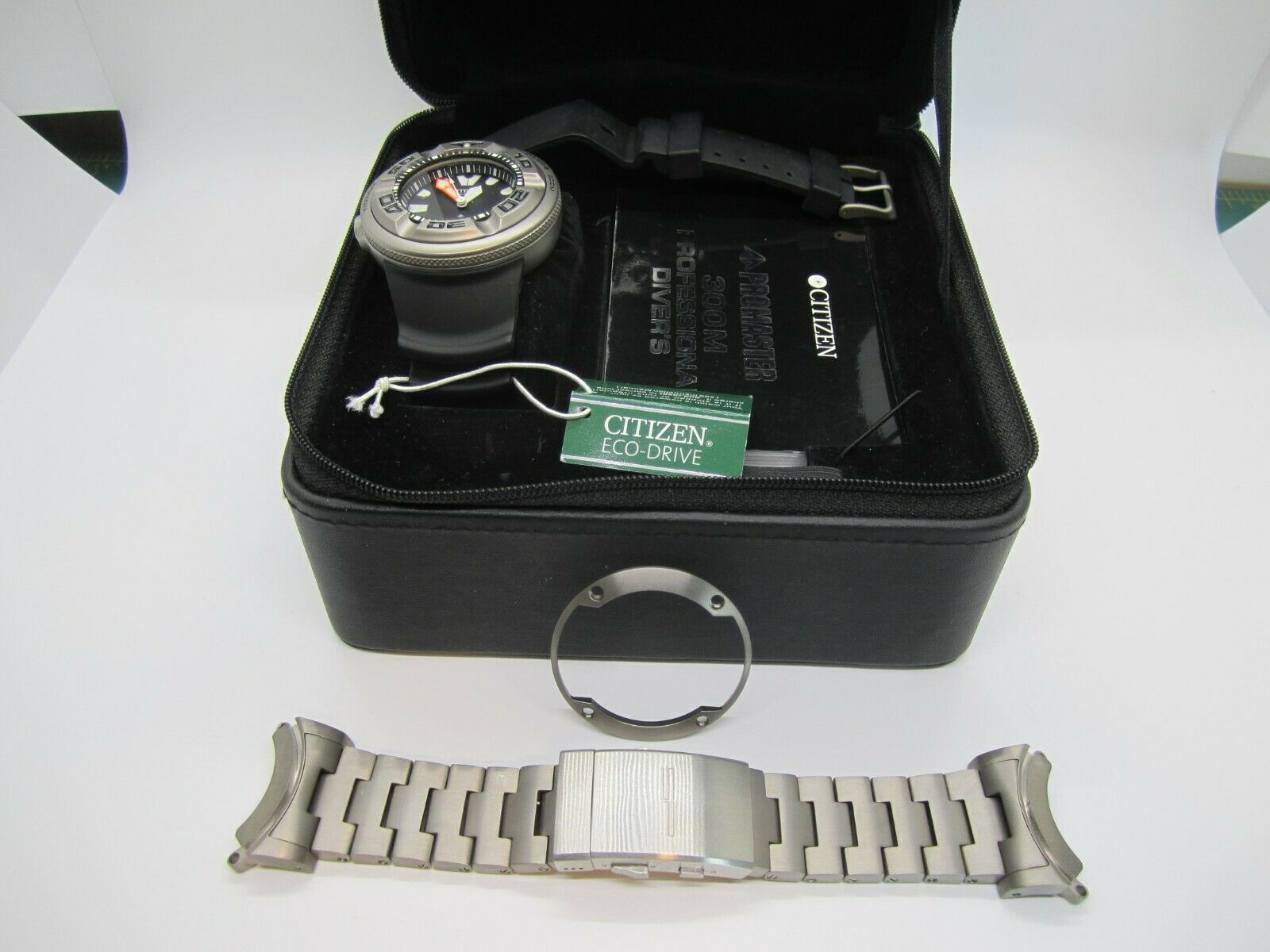 Titanium Citizen Ecozilla Promaster 300M Ecodrive w Ti Bracelet ...