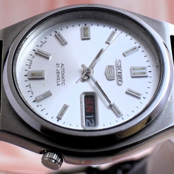 AMAZING Seiko 5 SILVER-Dial 7S26 D/D Automatic 21 Jewels Men's Wrist ...