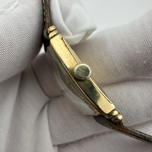 1940â s HAMILTON MYRON Cal.982 19 Jewels Mens Tank 10k Gold Filled ...