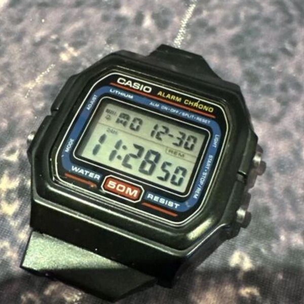 RARE VINTAGE CASIO W-71 ALARM CHRONOGRAPH Japan New Not Scratched Front ...