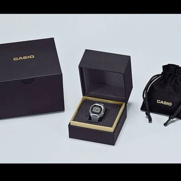 CASIO WATCH 50TH ANNIVERSARY CASIO RING WATCH CRW001-1 USA IN HAND ...
