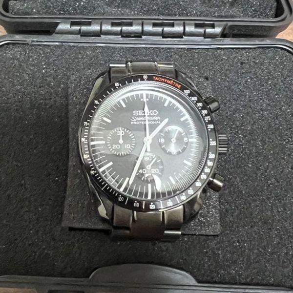 Seiko Speedmaster Stealth Mod | WatchCharts Marketplace