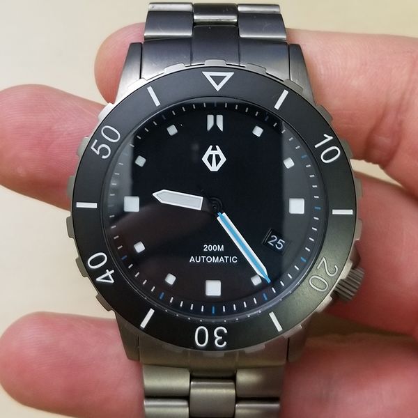 Hamtun H1 White Like New in Box | WatchCharts Marketplace