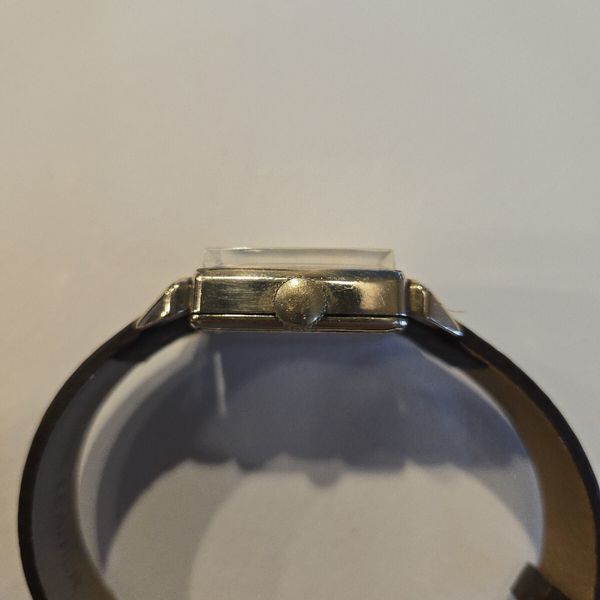 Benrus Pointer Date Square Gold Filled Mens Wristwatch | WatchCharts ...