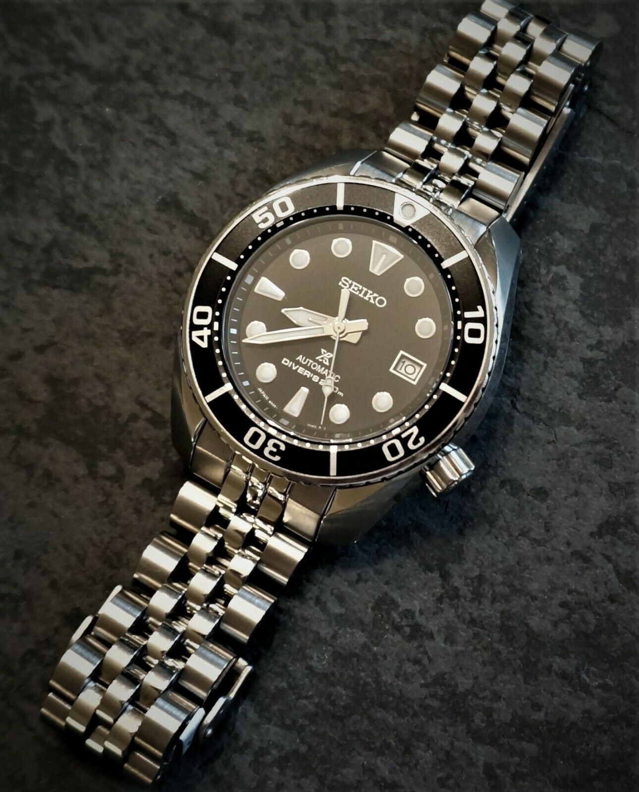 Seiko SUMO Black SPB101 w Sapphire & 6R35 movement & Strapcode bracelet ...