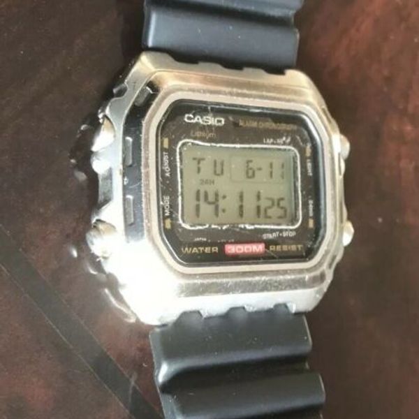 Rare 80s CASIO DW-3000 Digital Watch 300m, 548 LCD Spare/repair. Aka ...