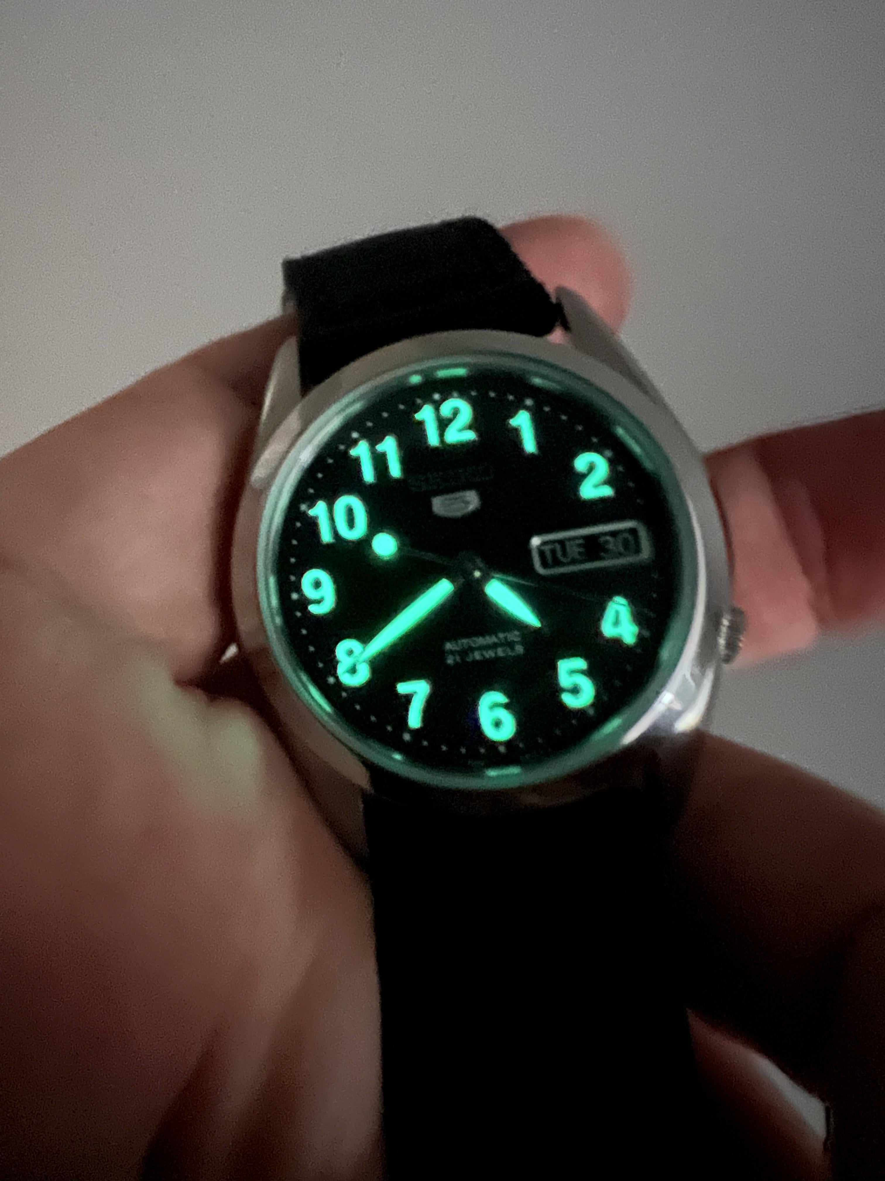 [WTS] Seiko SNK381 modded with OEM Seiko case with 20mm lugs | WatchCharts