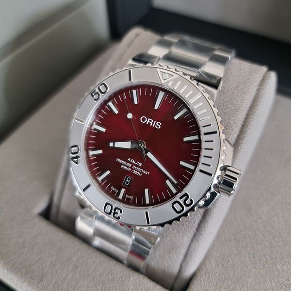 New ORIS Aquis Date Relief Cherry Red Dial Steel 01 733 7730 4158-07 8 24 05PEB | WatchCharts ...