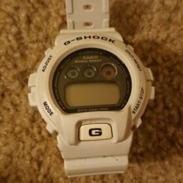 Casio G-Shock White 1289 Dw-6900FS watch dead battery some ...
