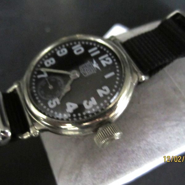 GENERAL PERSHING ELGIN HINGED LUG TRENCH WATCH | WatchCharts Marketplace