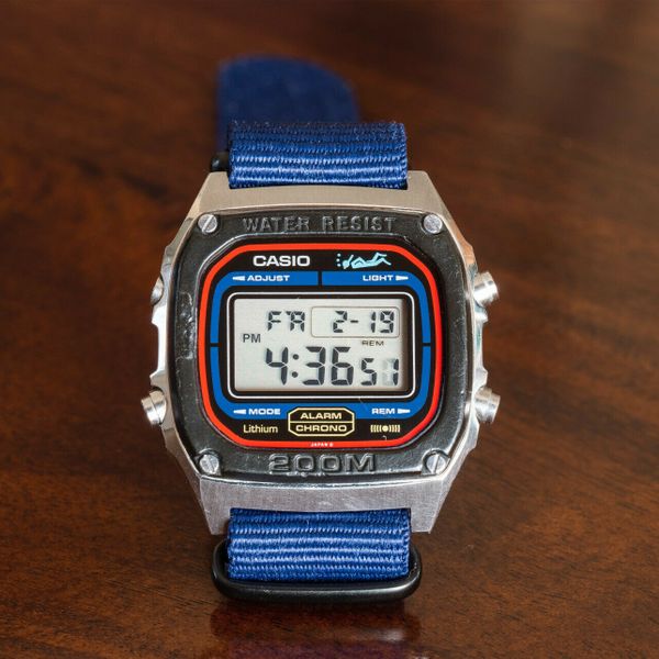 CASIO DW-1500 Diver's Watch On Blue NATO Strap JAPAN Pre G-Shock Era ...