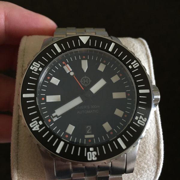 Helm Vanuatu V2 | WatchCharts Marketplace