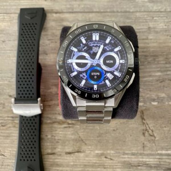 2020 TAG HEUER Connected SBG8A Digital Dial Quartz Men's Smart Watch 2 Bands | WatchCharts ...