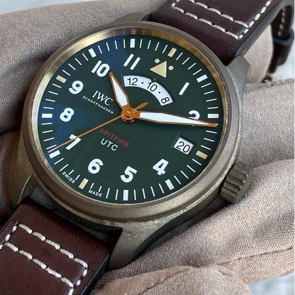 FSOT IWC Pilot UTC SPITFIRE EDITION “MJ271” IW327101 Limited | WatchCharts