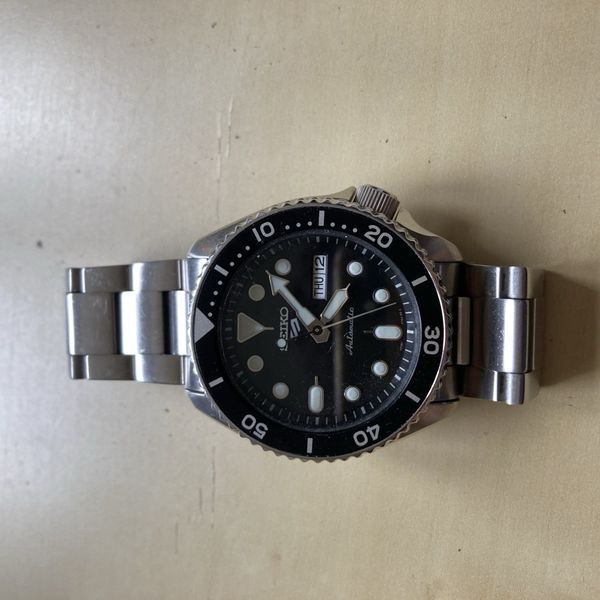 Seiko Sports 5 Automatic Watch, Black Dial, with original box and ...