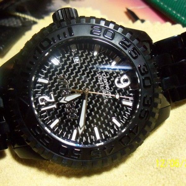 FS: deep blue, 500m diver, pvd with carbon fiber dial and bracelet ...