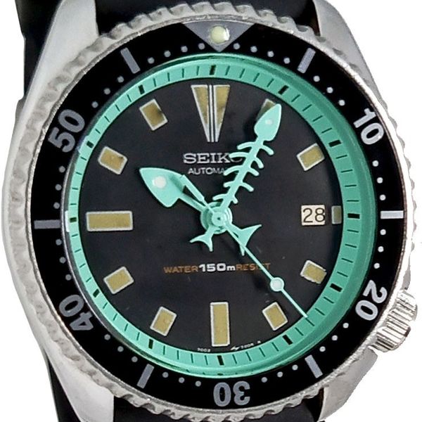 Vintage SEIKO 7002 auto Diver MOD w/ Mint Green FISH BONE handset ...