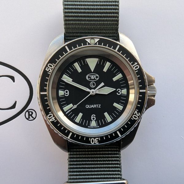 CWC RN 300-MT-QS120 Diver Mk2 Watch | WatchCharts Marketplace
