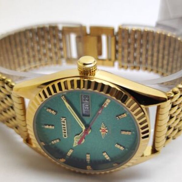 CITIZEN AUTOMATIC JAPANESE WRIST WATCH MADE IN JAPAN GREEN COLOR DIAL ...